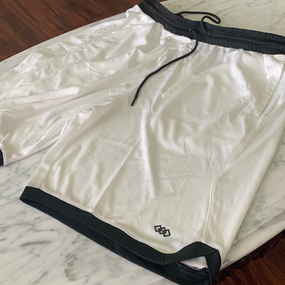 Leg3Nd | Shorts | Nwot Mens Shorts | Poshmark